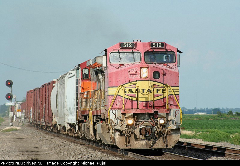 BNSF 512
